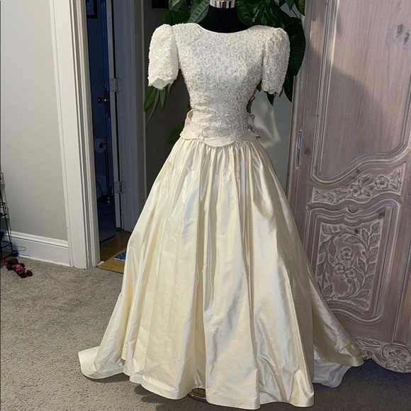 Marisa | Dresses | Vintage Marisa Union Made Ball Gown Wedding Dress ...